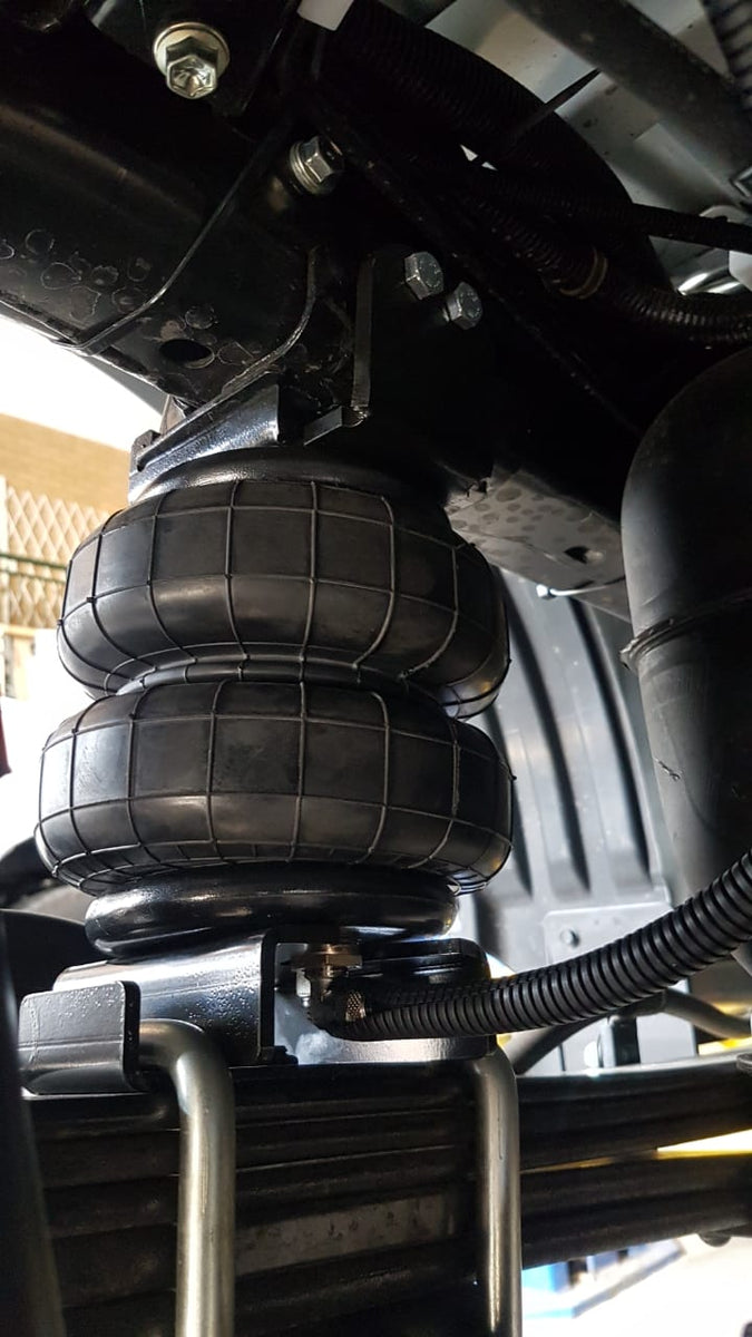AmadaXtreme Toyota Hilux Air Helper Suspension